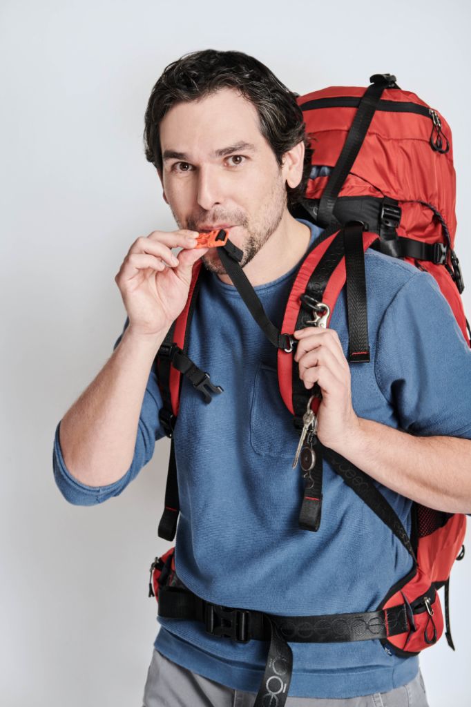 Cloe y Alan x el mundo lanzan línea de equipaje para viajeros